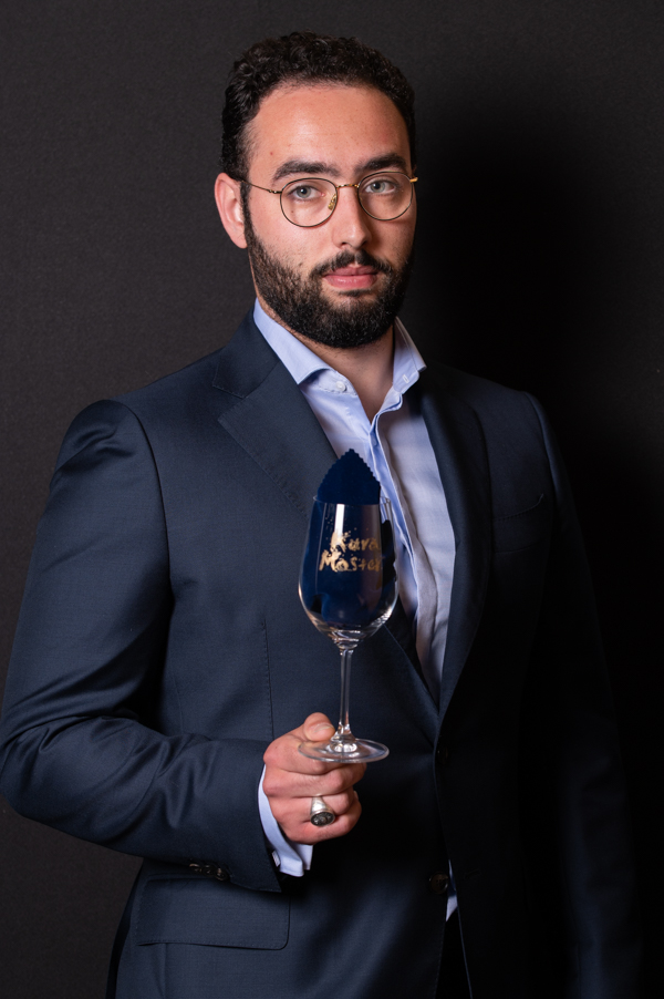 Ugo GALLONI ウゴ・ガローニ - Kura Master